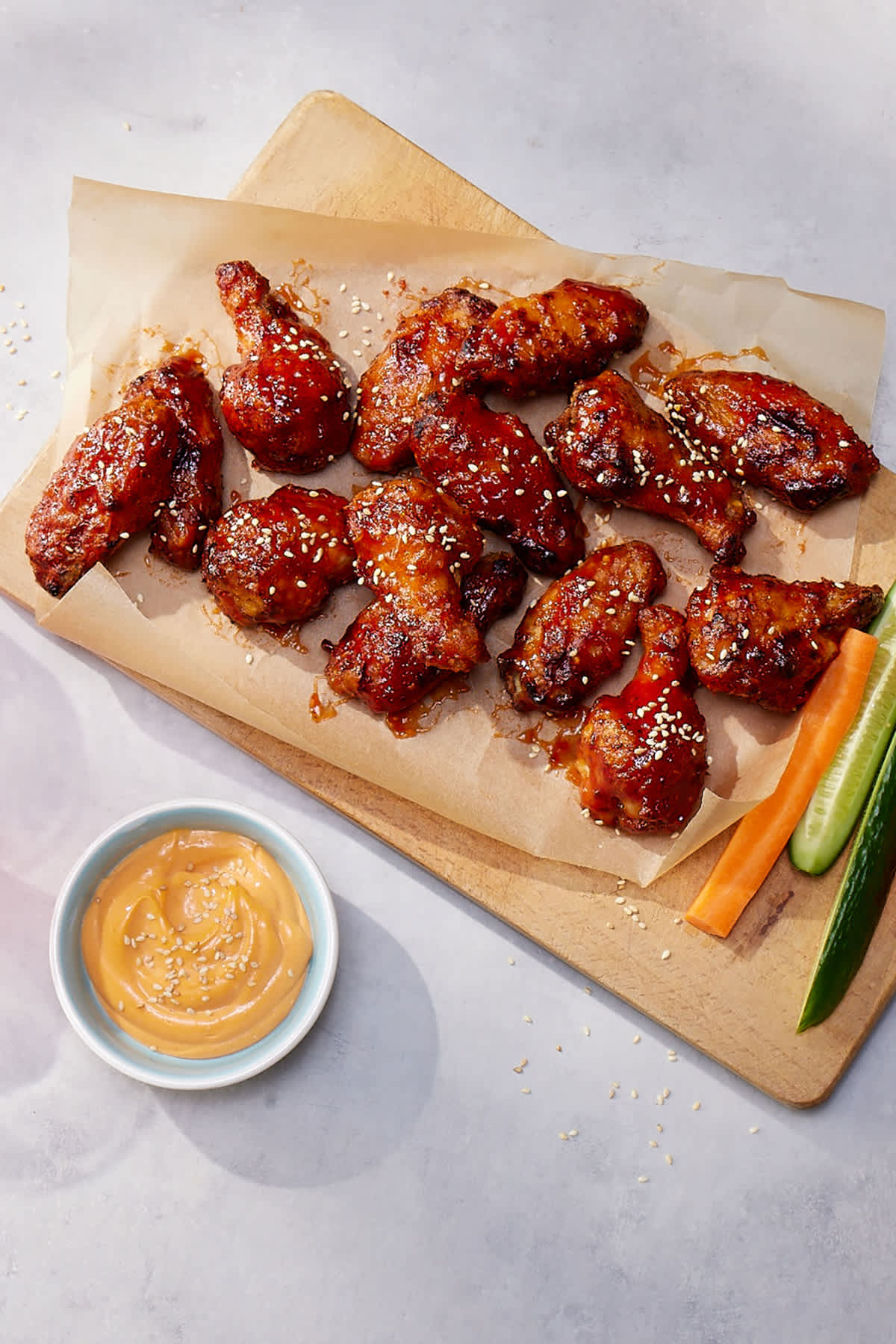Air-Fryer Sticky Ginger Wings | Kraft Salad Dressing | Canada | Recipes ...
