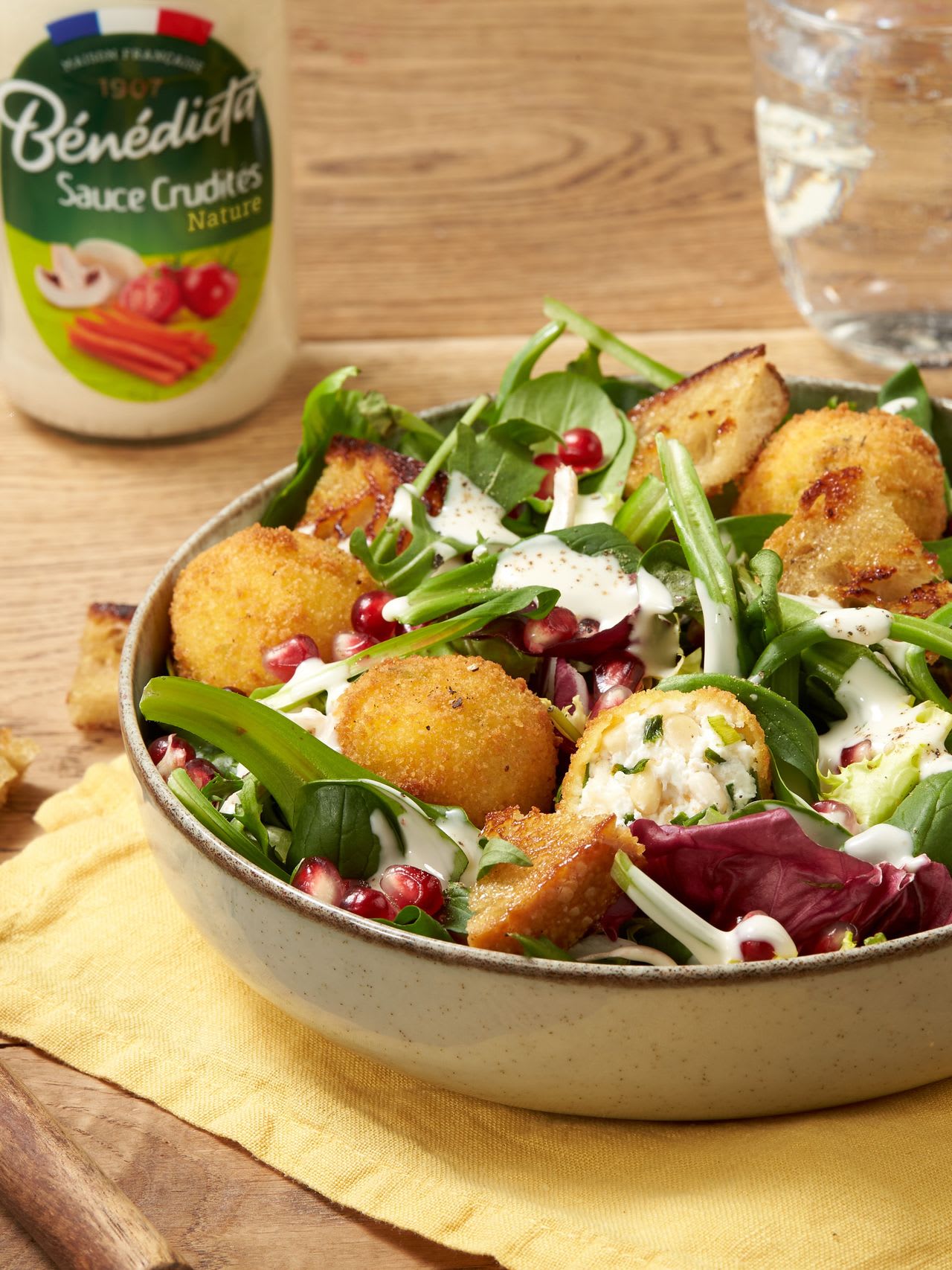Croquettes de banon (chèvre), mesclun de salade et croûtons au miel ...