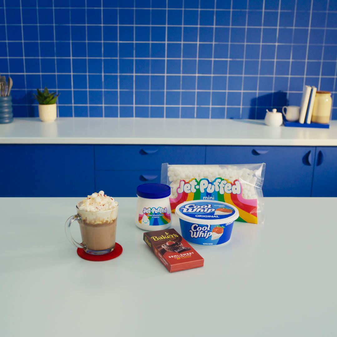 Peppermint Marshmallow Hot Cocoa Float | JET-PUFFED | United States ...