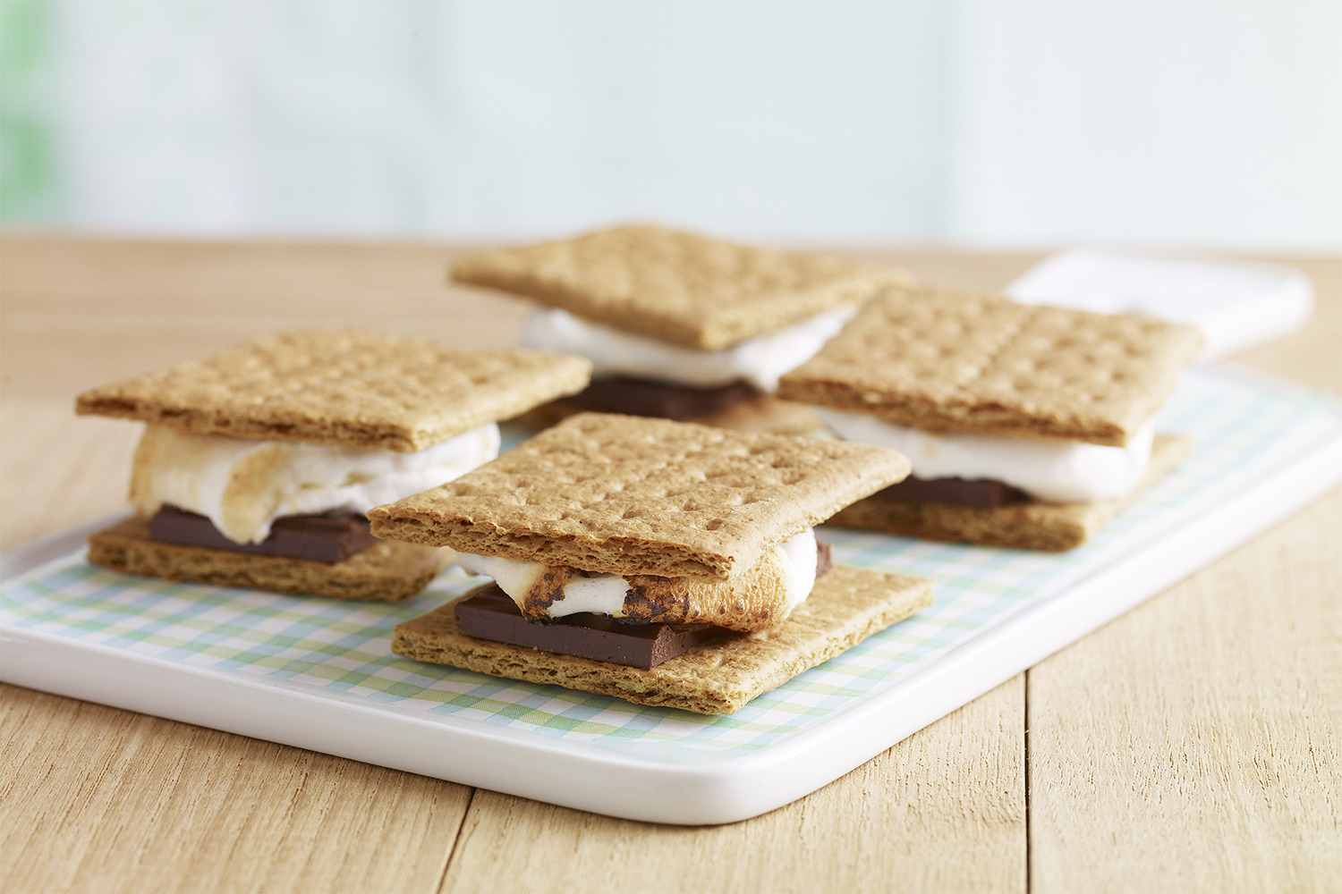 Classic S'mores | JET-PUFFED | United States | Recipes - Kraft Heinz