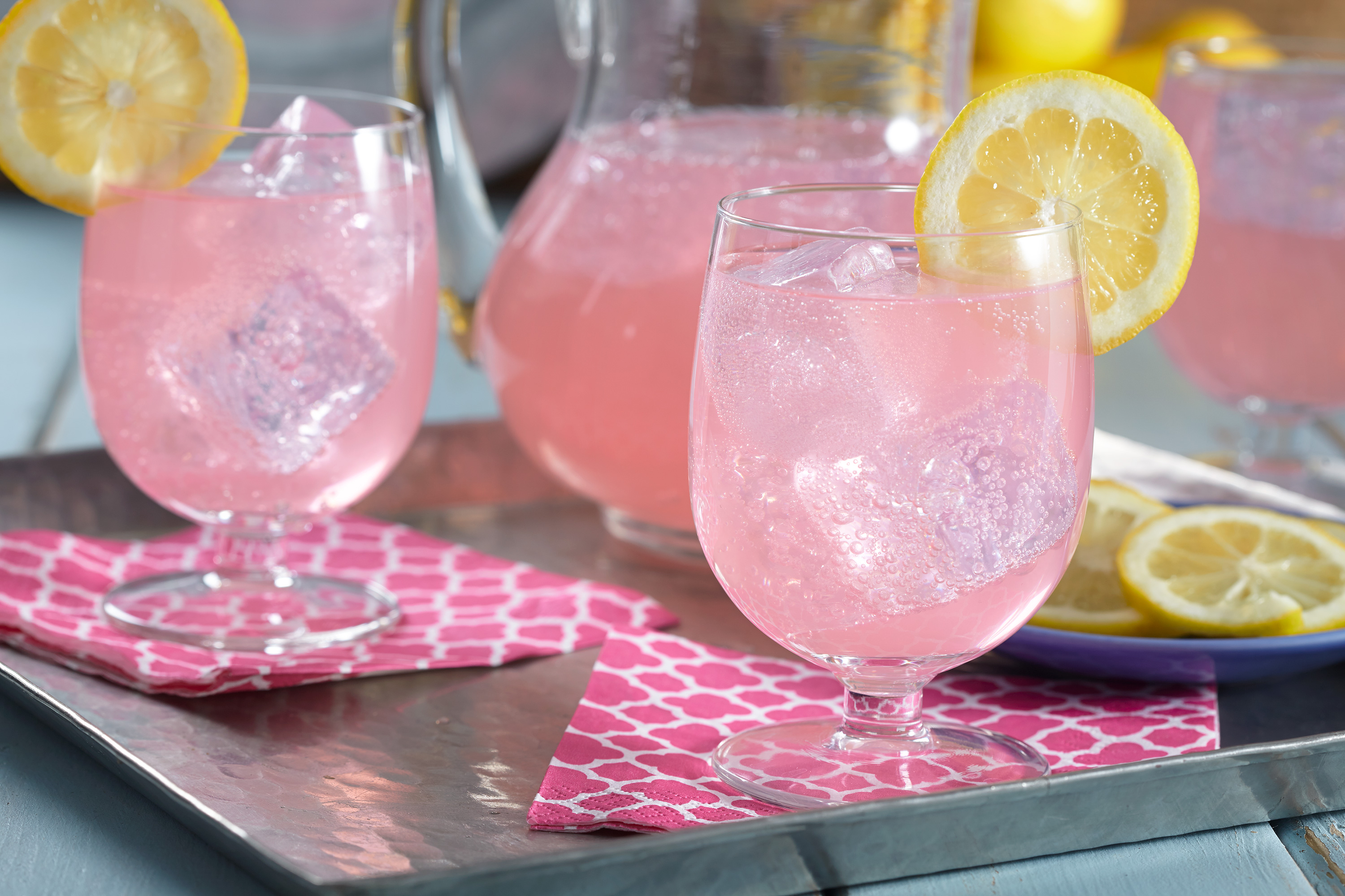 Pink Sparkling Punch | CRYSTAL LIGHT | United States | Recipes - Kraft ...