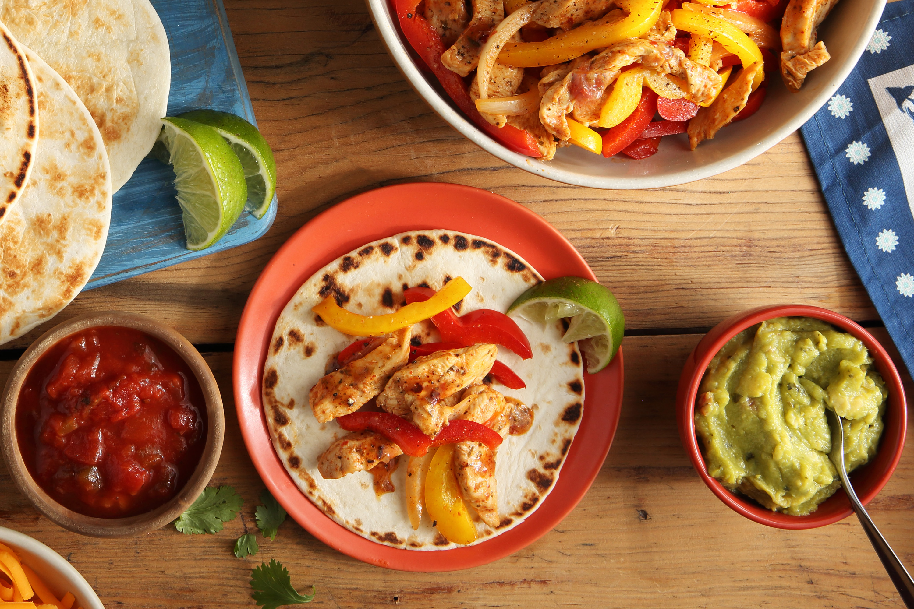 Mini-fajitas au poulet cuits à la friteuse à air chaud | Kraft Salad ...