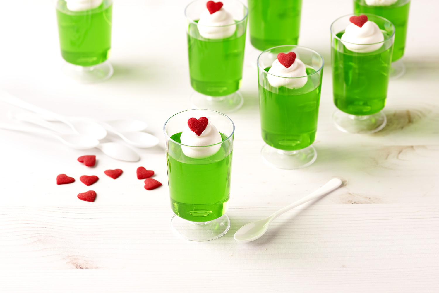 Mini JELL-O Holiday Heart Cups | Jell-O | Recipes - Kraft Heinz