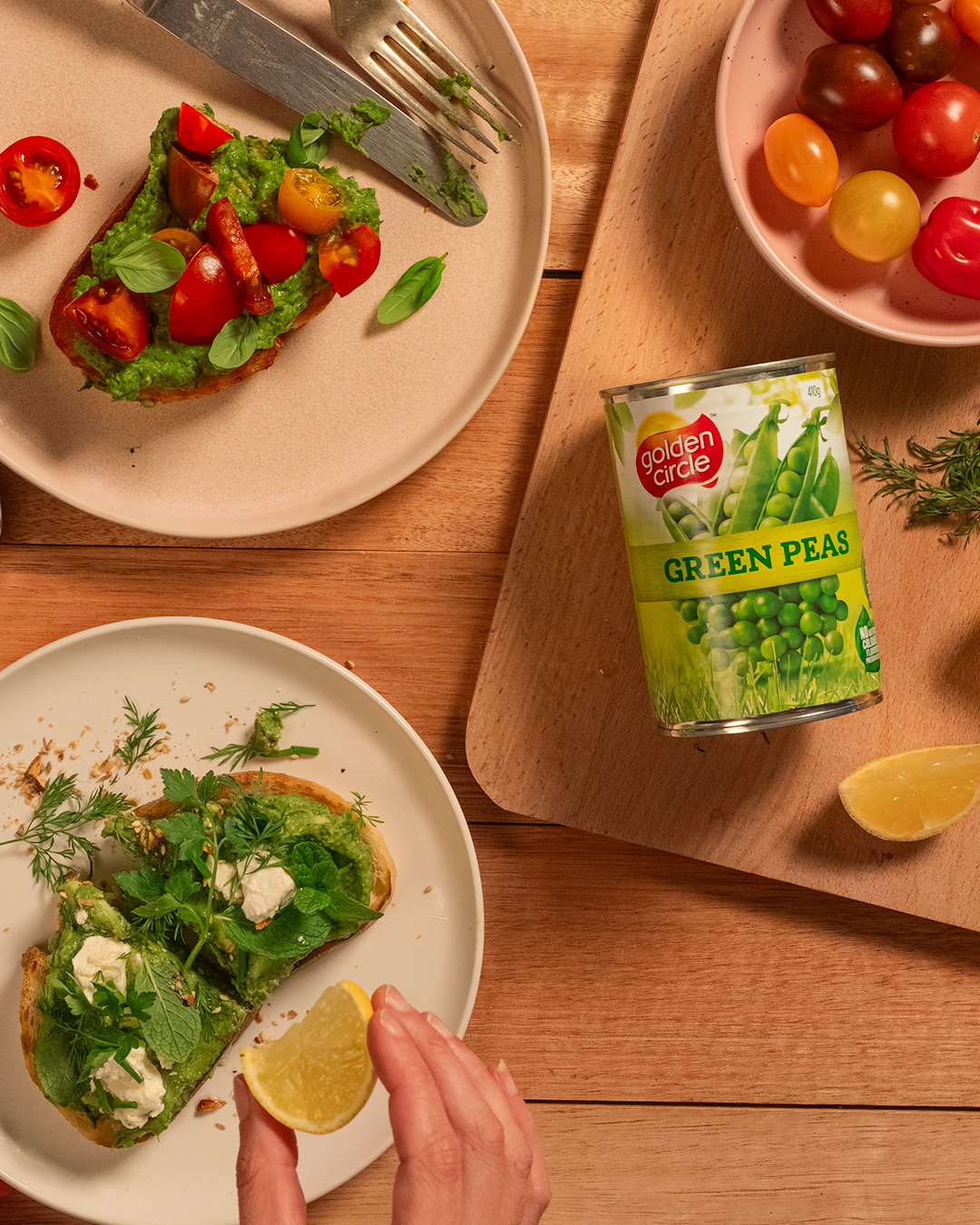 Smashed peas on toast | Golden Circle | Australia | Recipes - Kraft Heinz