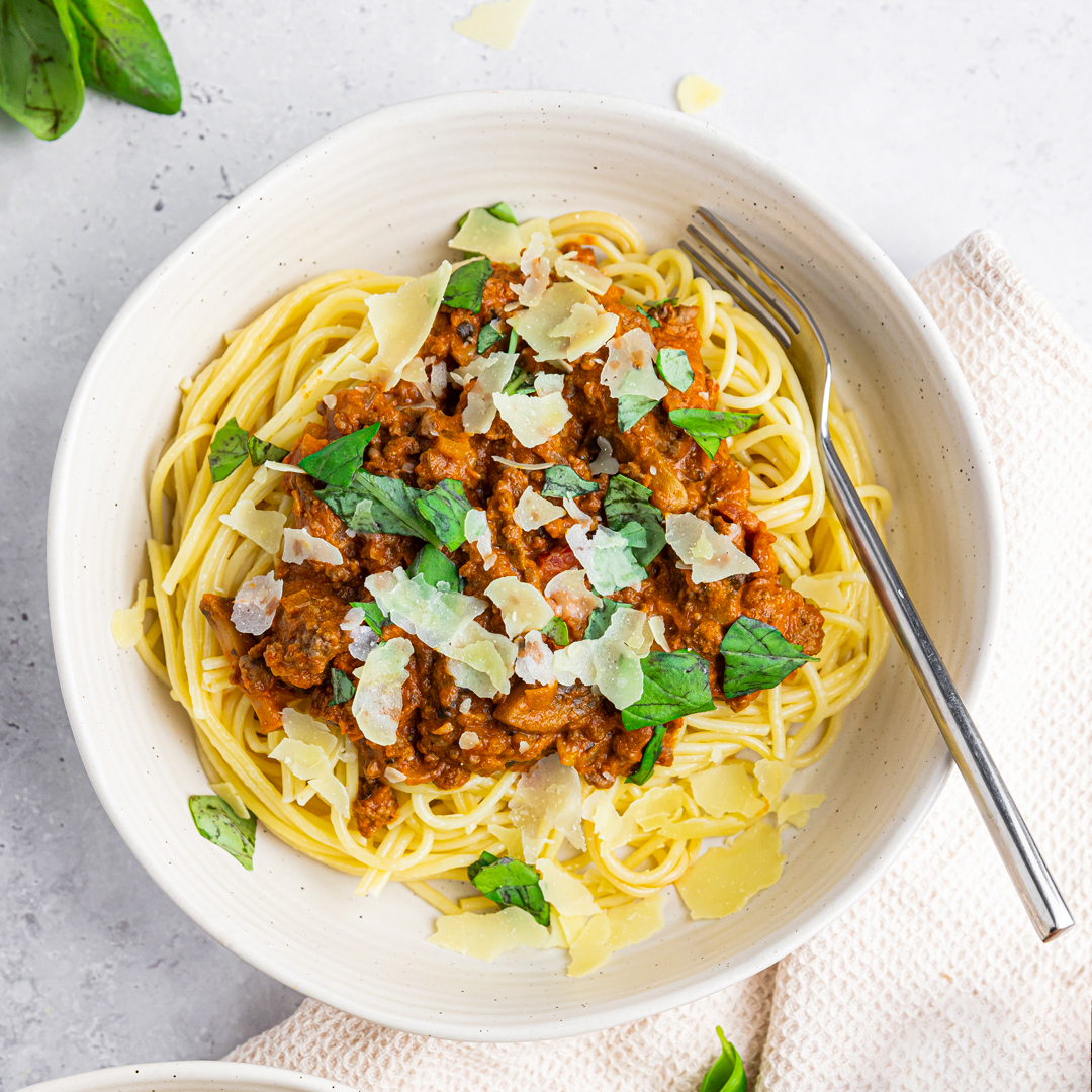 Best ever spaghetti bolognese | Food In A Minute | New Zealand ...