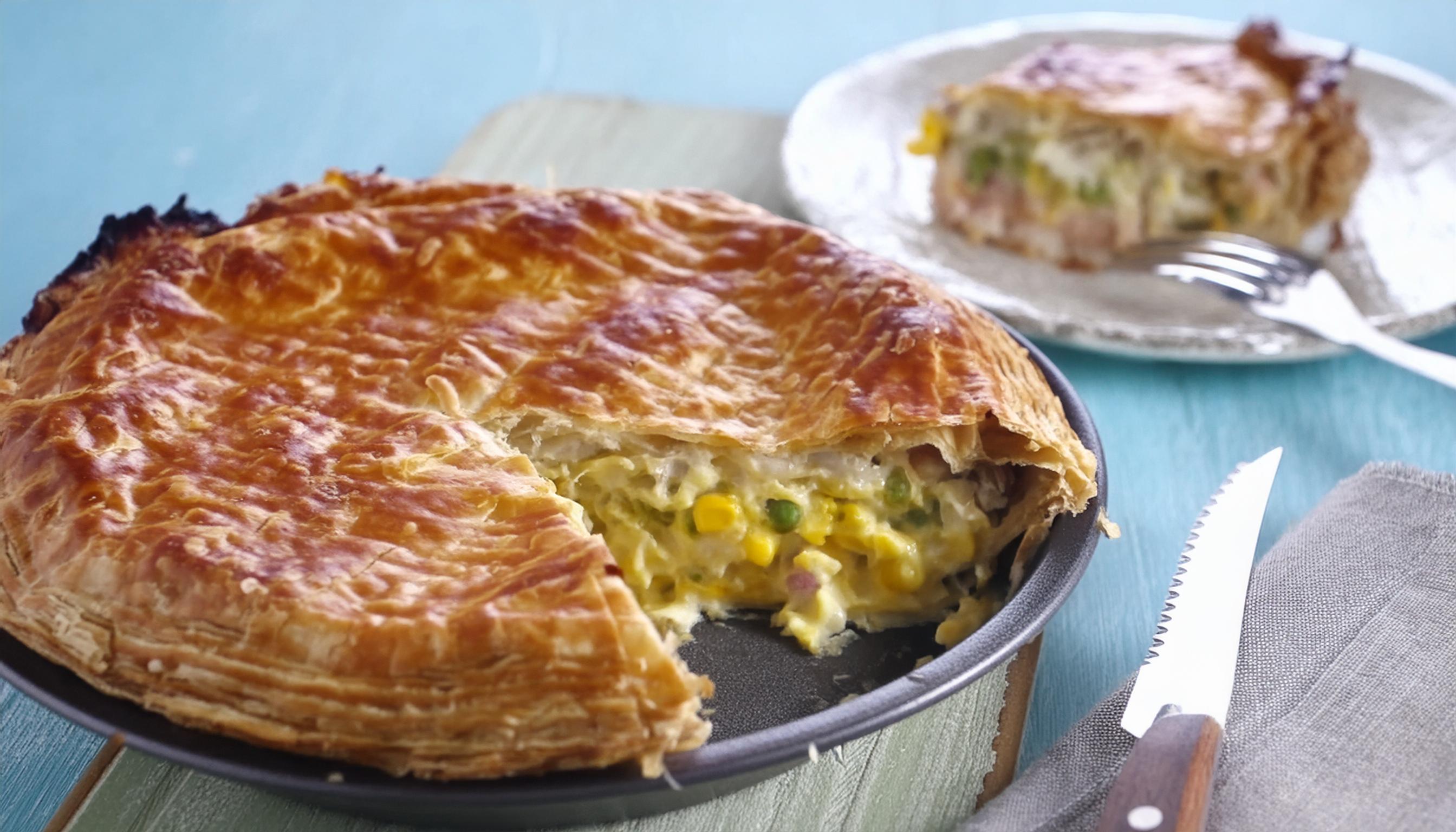 Creamy chicken and corn pie | Food In A Minute | New Zealand | Recipes ...