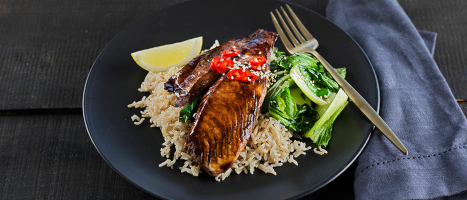 Honey soy glazed snapper | Food In A Minute | New Zealand | Recipes ...